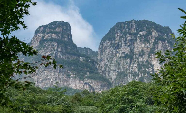 The 8 Best National Parks and Nature Reserves in China!